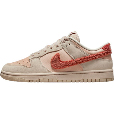 Nike/耐克正品 DUNK LOW女子轻便耐磨运动低帮板鞋DZ4706-200