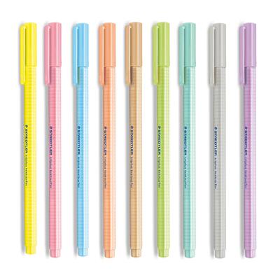 施德楼三角书写马卡龙色荧光笔