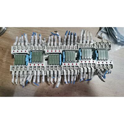议价AY33002继电器组24VDC5A成色漂亮维修