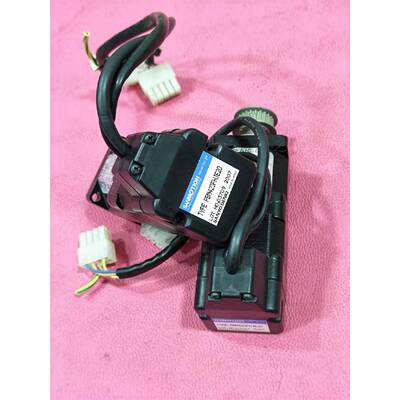 可维修议价  日本三洋SANMOTION步进电机PBM423FHJE20CSF11301UCC