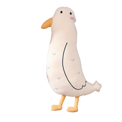 日本长条狐狸抱着睡觉毛绒玩具