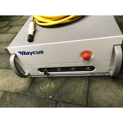 询RAYCUS瑞科RFLC750B15W激光器拆机