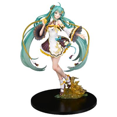 VOCALOID初音未来中秋之夜手办