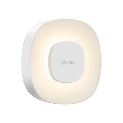 公牛RG0防蓝光危害玩手机护眼灯