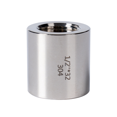 304不锈钢加厚内丝高压直通接头