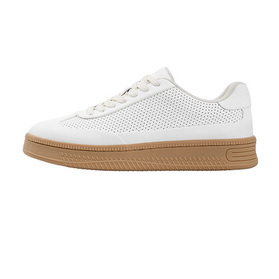 【新品推荐】厚底冲孔透气小白鞋