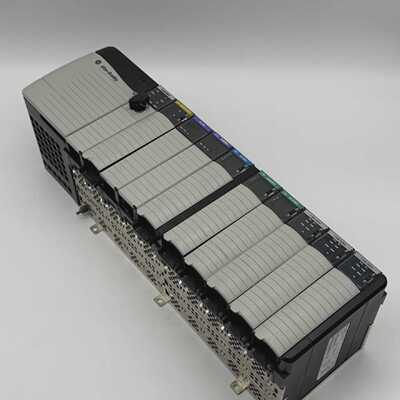 ALLENBRADLEY 10 SLOT Rack 1756A10 B mit diversen Modulen