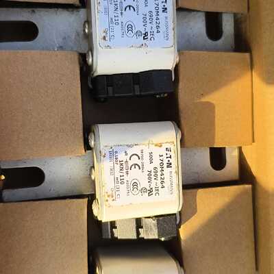 议价巴斯曼EATON熔断器170M4264，500A额定电流，6