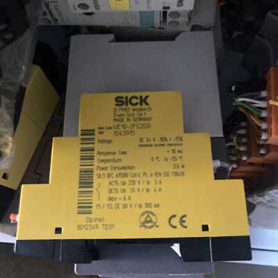 议价原装进口 SICK施克安全继电器 UE10-2FG2D0 1043915 现货询价
