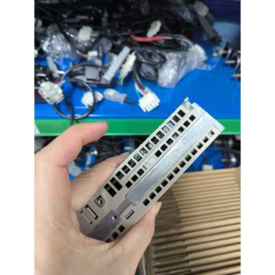 议价SGDV1R6A01B维修