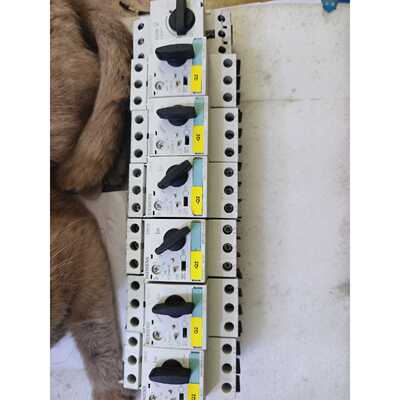 【请询价】拆机马达断路保护器3RV10210JA100.7