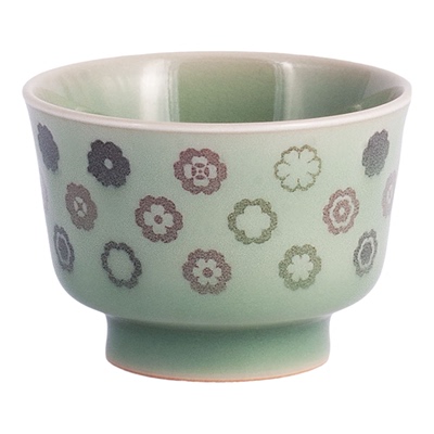 花开富贵·梅子青釉青瓷茶杯龙泉青瓷宝相花纹刻花主人杯品茗杯