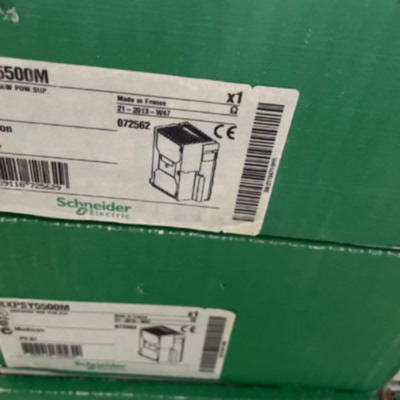 议价施耐德模块TSXPSY5520M全新双水槽电源