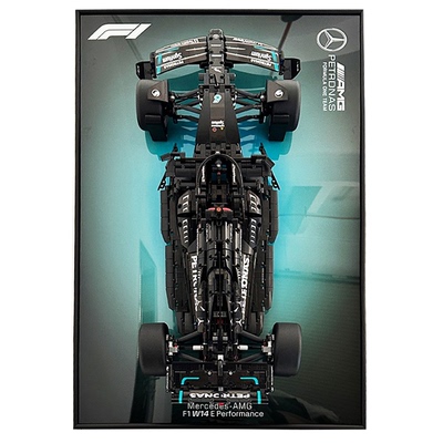 奔驰F1迈凯伦P1上墙镜面展示相框