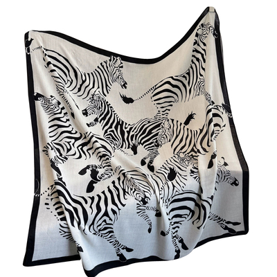 新款春夏季动物印花百搭气质围巾外搭纱巾仿羊绒领巾薄款保暖披肩