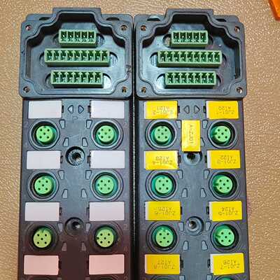 富延升FAS集线器两个，Exact12  988450/拍前询价下单