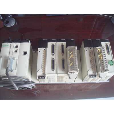 议价施德耐 PREMIUM PLC 模块 TSX ASY410 TSXASY410 实物图