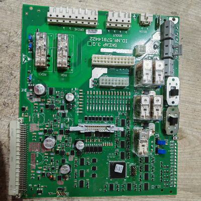 议价-SR4M4024继电器两个 KOZ-RBS-2652有5个。
