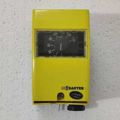 SAUTER RAK582 Termostato Universale RAK582.4/3726m TW 50-130