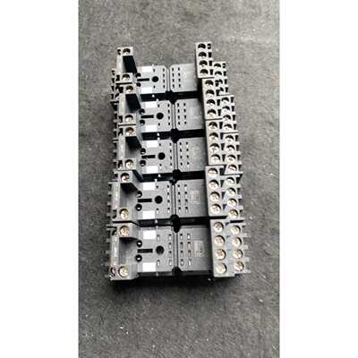 （议价）继电器底座RXZE2M114M