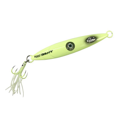 君伟君灯铁板入水狂闪不止