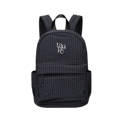 韩国博主同款刺绣轻便大容量背包