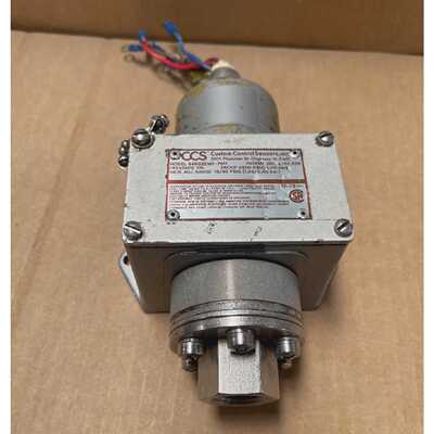 Custom Control Sensors  646GZEM27011  ExplosionProof Gage Pr