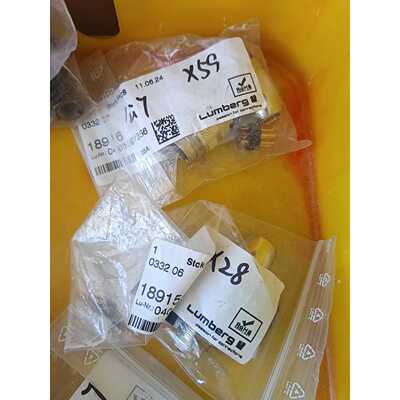 询价下单Lumberg  德国隆堡连接器 0332，看图。