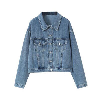 单排扣浅蓝色宽松外套