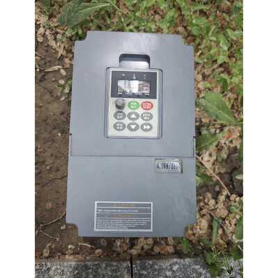 变频器V8 4T 4ROGB 4KW