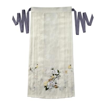 随淇自然日常绣花马面裙大码汉服