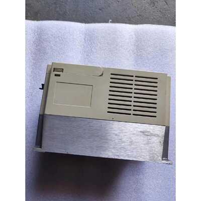 议价拆机士林变频器SS0432.2K380V2.2KW维修