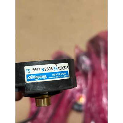 在线议价多摩川编码器TS5667N2308  功能包好 未使用过 需
