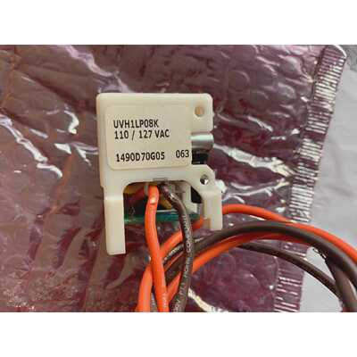 EATON CORPORATION UVH1LP08K  CIRCUIT BREAKER C SERIES 110127
