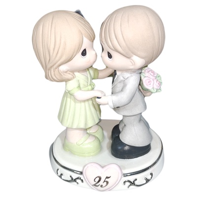 精品水滴娃娃Precious Moments礼物结婚纪念男女情侣家居新年