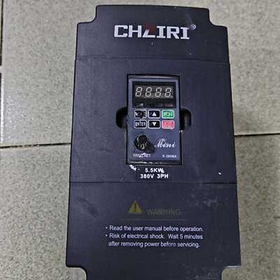 议价紫日变频器ZVF200-M0055T4MDR 5.5KW 3可维修
