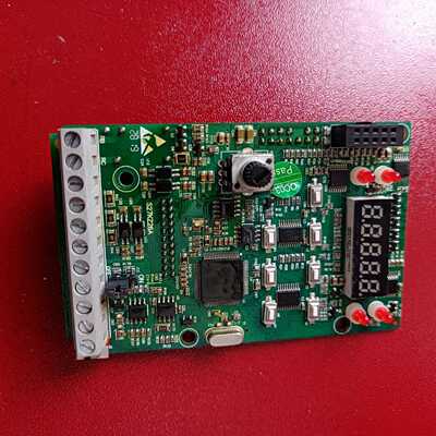 溢价-众辰NZ200T变频器主板    S27KZ26A