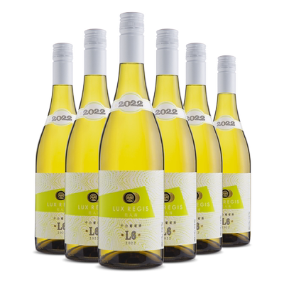 类人首用酿冰酒的葡萄酿造的干白