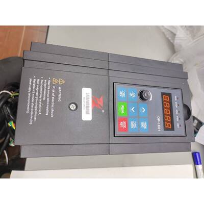询价-富凌变频器BD3313R723.7KW220V三相可维修