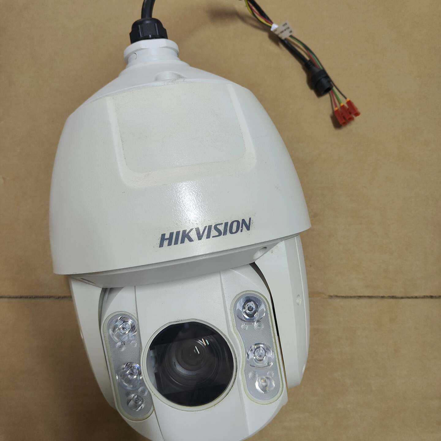 威视DS-2DC6423IW-A智能球型摄像机,400万—议价