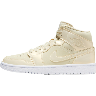 耐克女士复古中帮篮球鞋