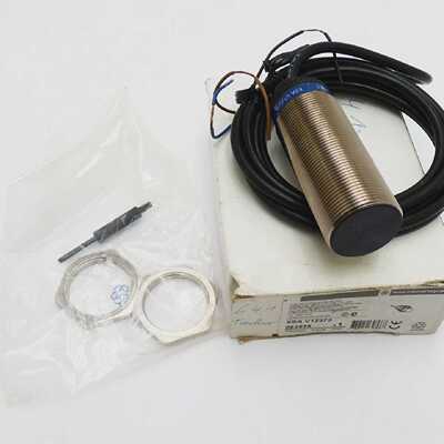Telemecanique XSA V12373 062896 Inductive Proximity Switch -