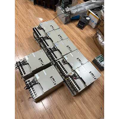 SGDM-1EADA SGDM-1AADA 安川伺服驱动器 工业驱动设备