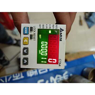 议价拆机三个电子计数器成色漂亮CTA4000A维修