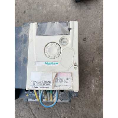 议价施耐德变频器ATV303HU15N41.5kw3804维修