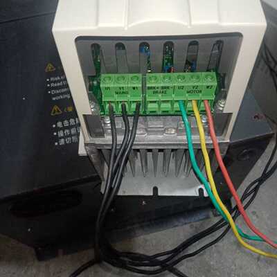 议价ABBacs510变频器4KW维修