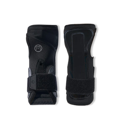 狗斯基滑雪护腕减震防扭伤