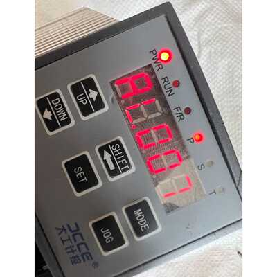 议价大工计控伺服驱动器CUS010S1002A1Kw维修