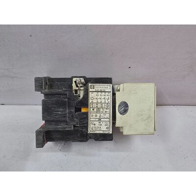 Telemecanique CA2DN131 Contactor 10A 220240V 5060Hz LOT 2pcs