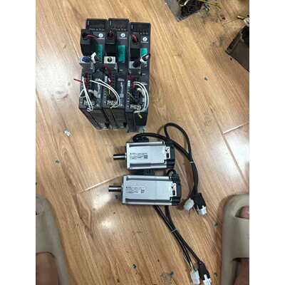 议价L7EC400驱动器ACM206002H2E1E2维修